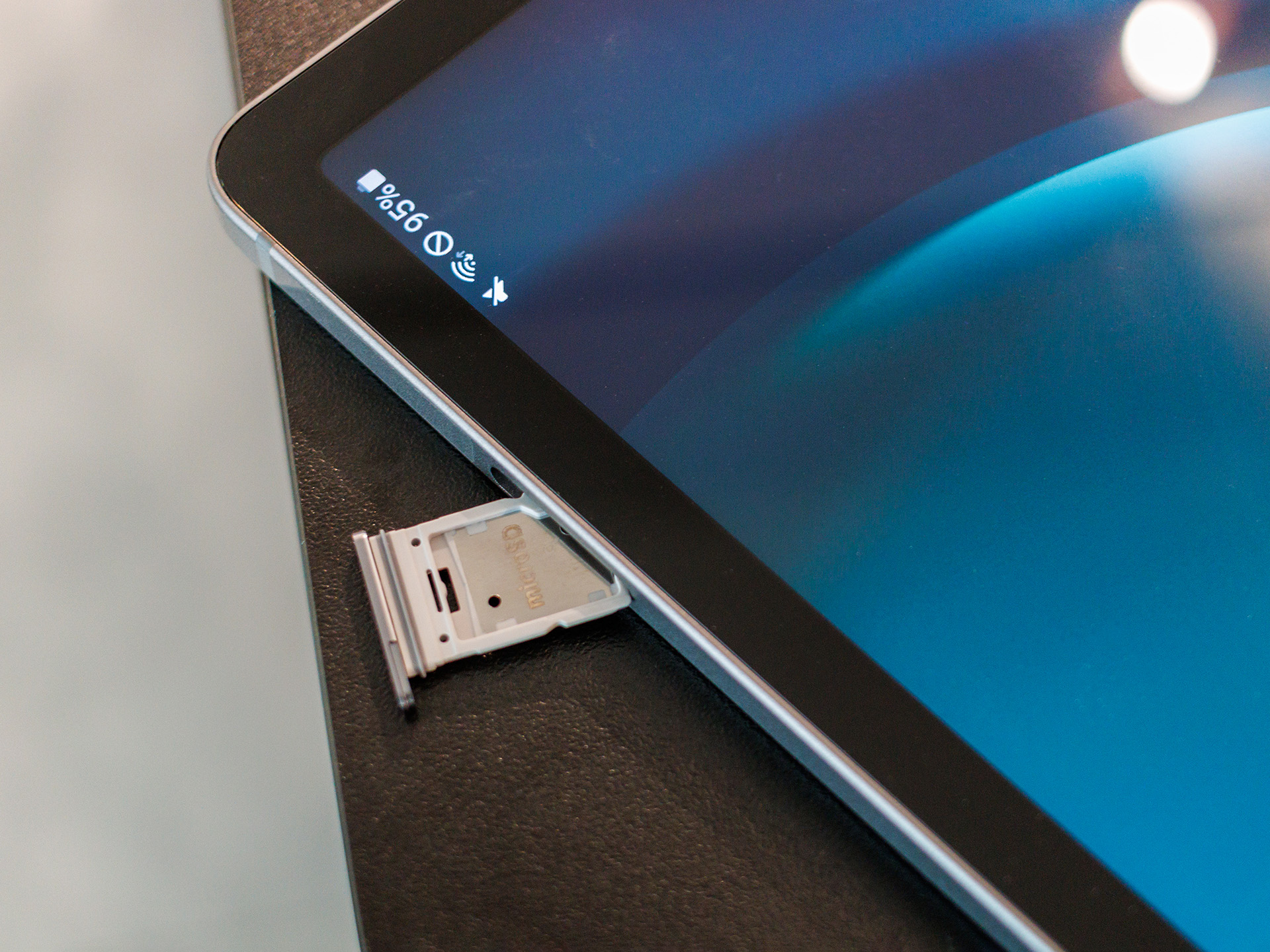 Обзор Samsung Galaxy Tab S9 FE+ (Plus) - Большой планшет с ярким ...